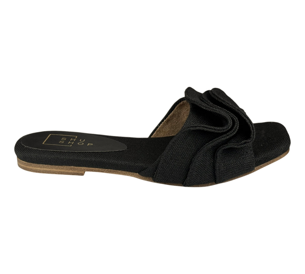 Shu Shop Daisy Flat – Marti & Liz Boutique